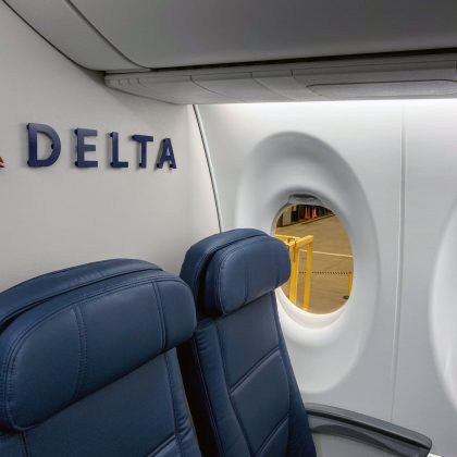 Seat map Airbus A220-100 "Delta Air Lines". Best seats in the plane