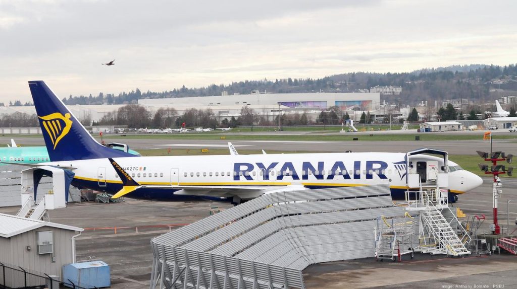 Ryanair was first airline company in the world that began commercial ...